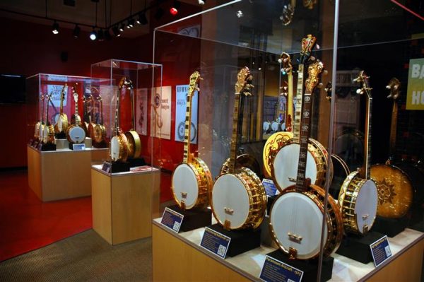 Permanent Exhibits – American Banjo Museum